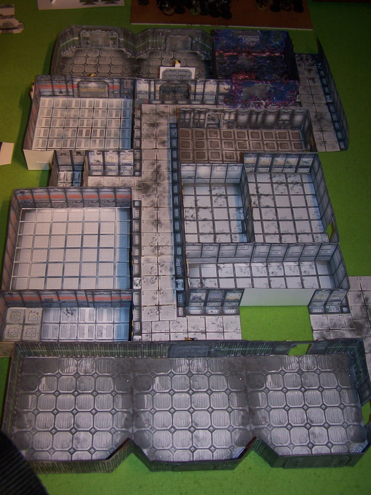 Another Glorious Day In The Corps: Papercraft Deep Space Freighter ...