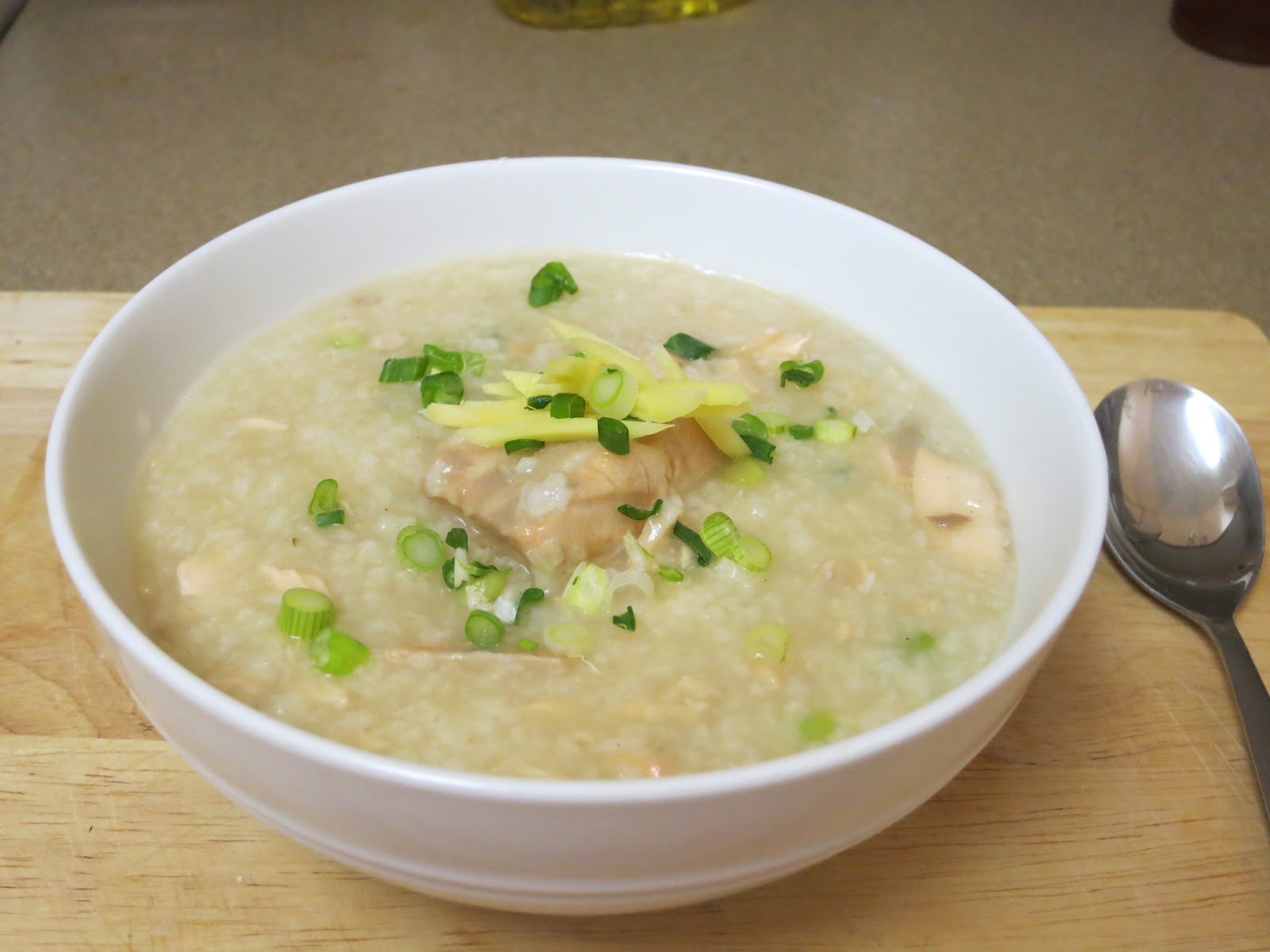 The Cooking Bunny: Salmon Rice Porridge (Salmon Congee)