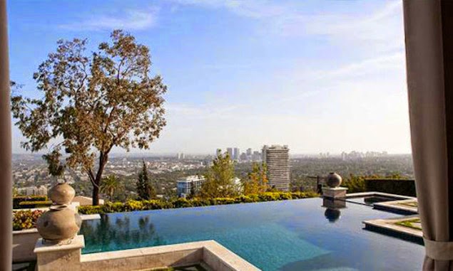 Billionaire Dr. Dre Lists his California Residence for 35 Million Dollars