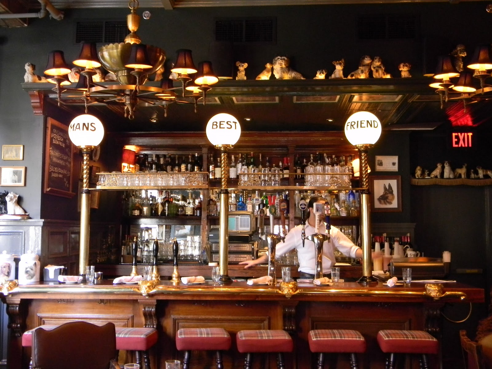 Taste & Travel: Victory Meal at The Dandelion Pub