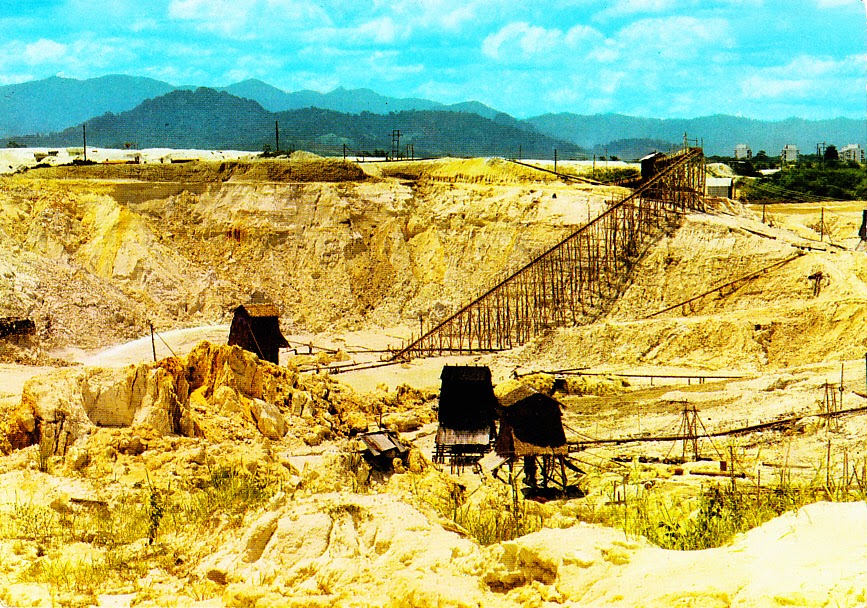 Postcard A La Carte 2: Malaysia - Perak - Tin Mining
