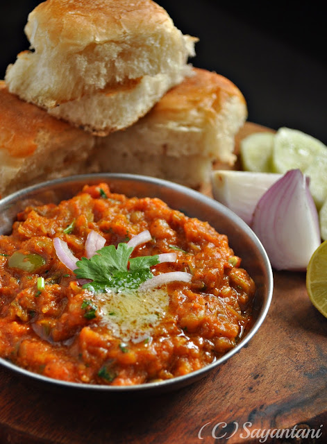 Pav bhaji and the life of a food blogger - A Homemaker's Diary