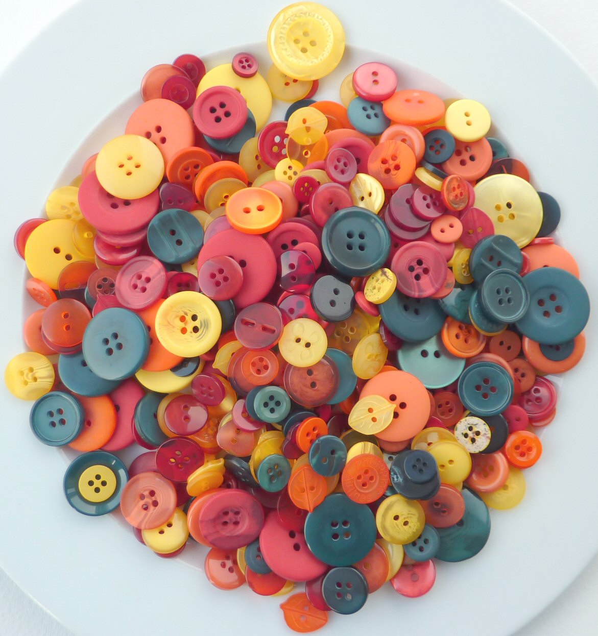 Fire Horse Textiles: Buttons for Autumn Projects