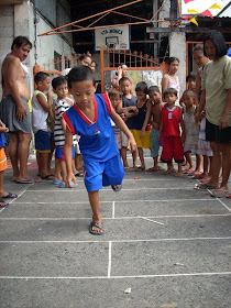 Go Philippines: Larong Piko or Hopscotch