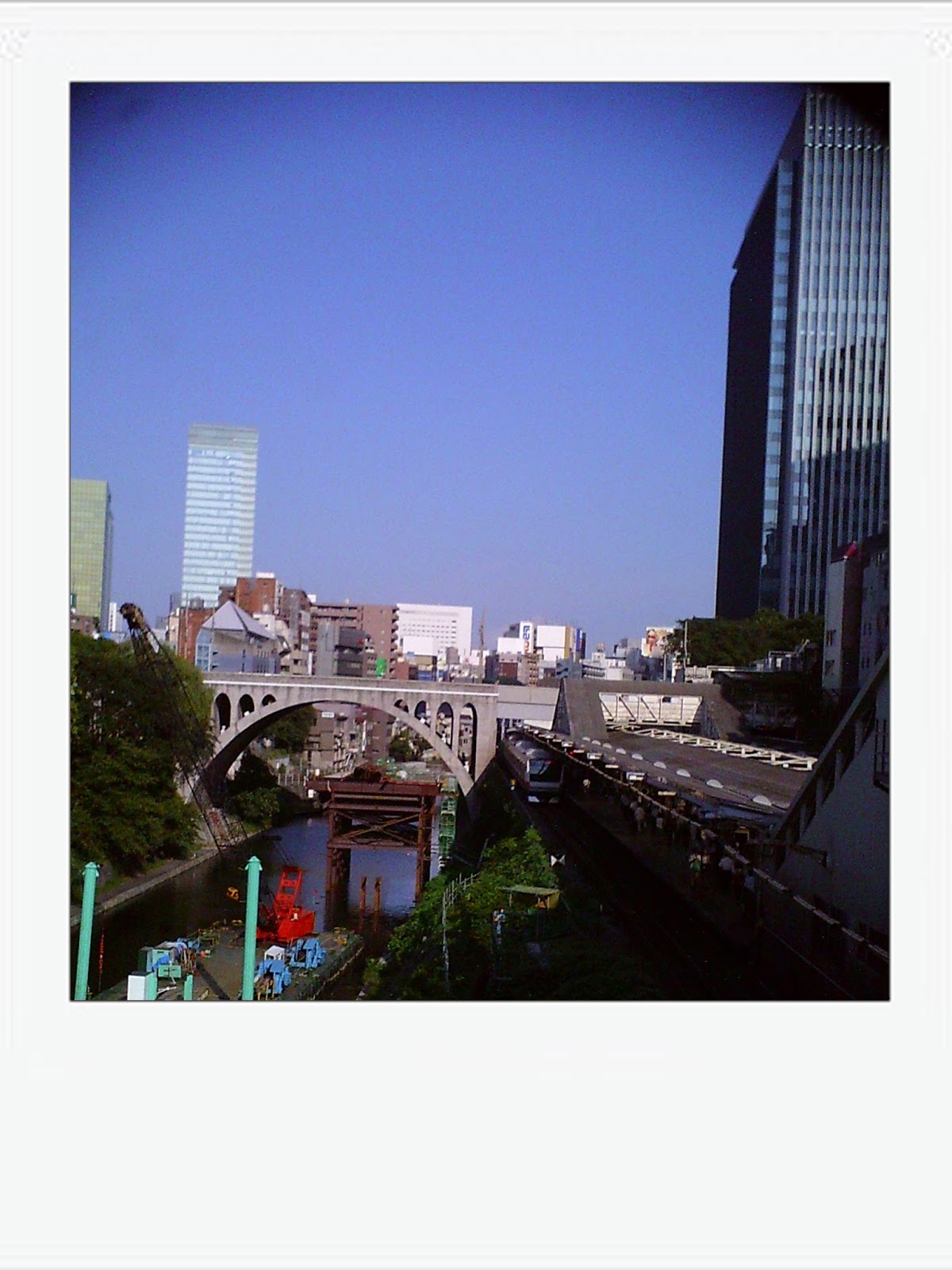 peaceful hill: CARBON ONE miniというトイデジカメをいただいた