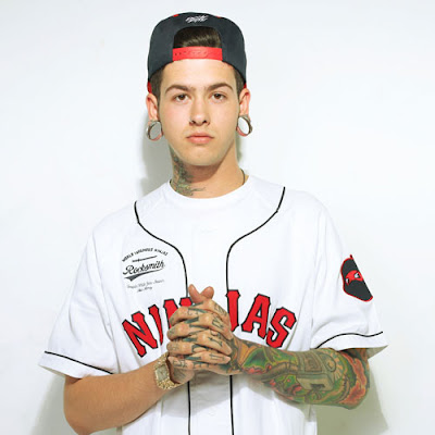 zaitun ART: T. Mills - American rapper from Riverside