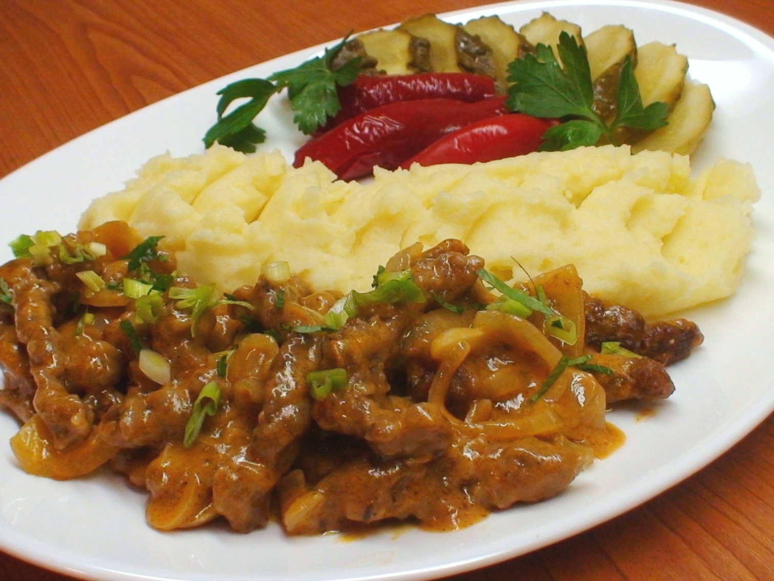 Laikas į virtuvę: Jautienos befstrogenas