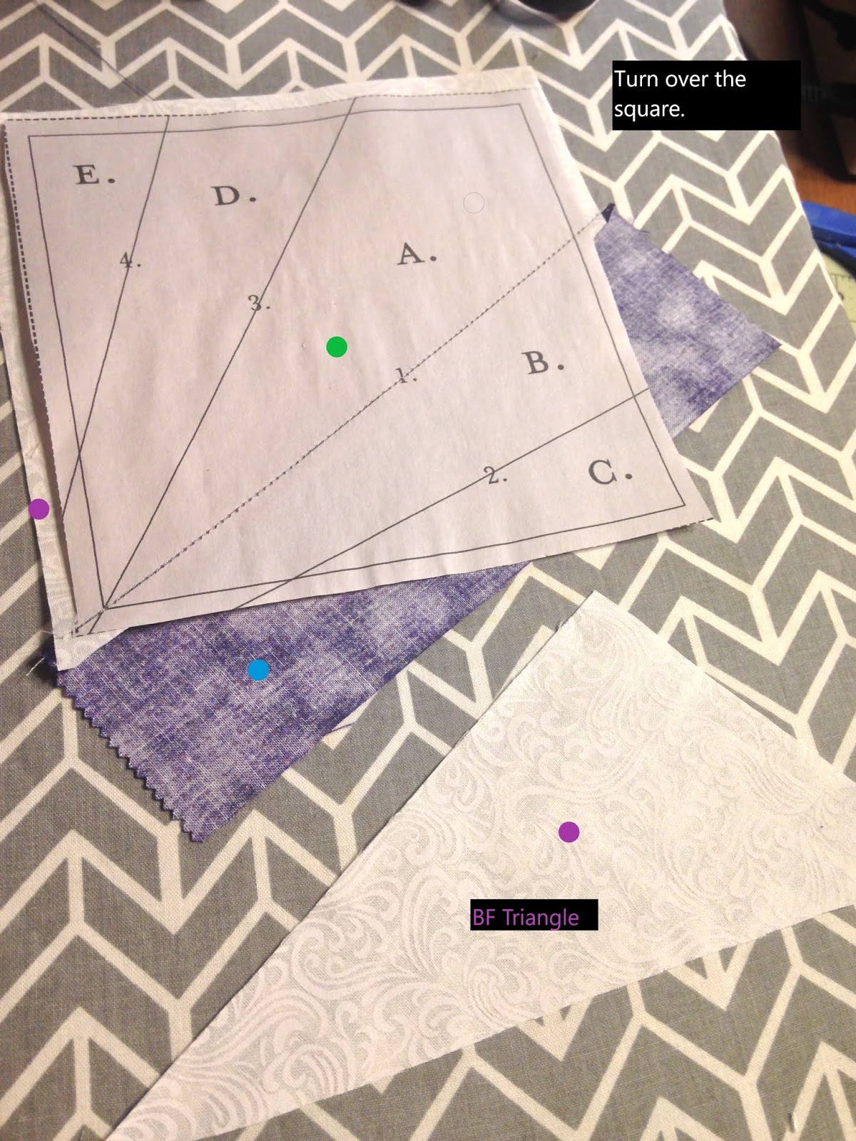 Tutorial: Paper Piecing Endless Chain Quilt Block