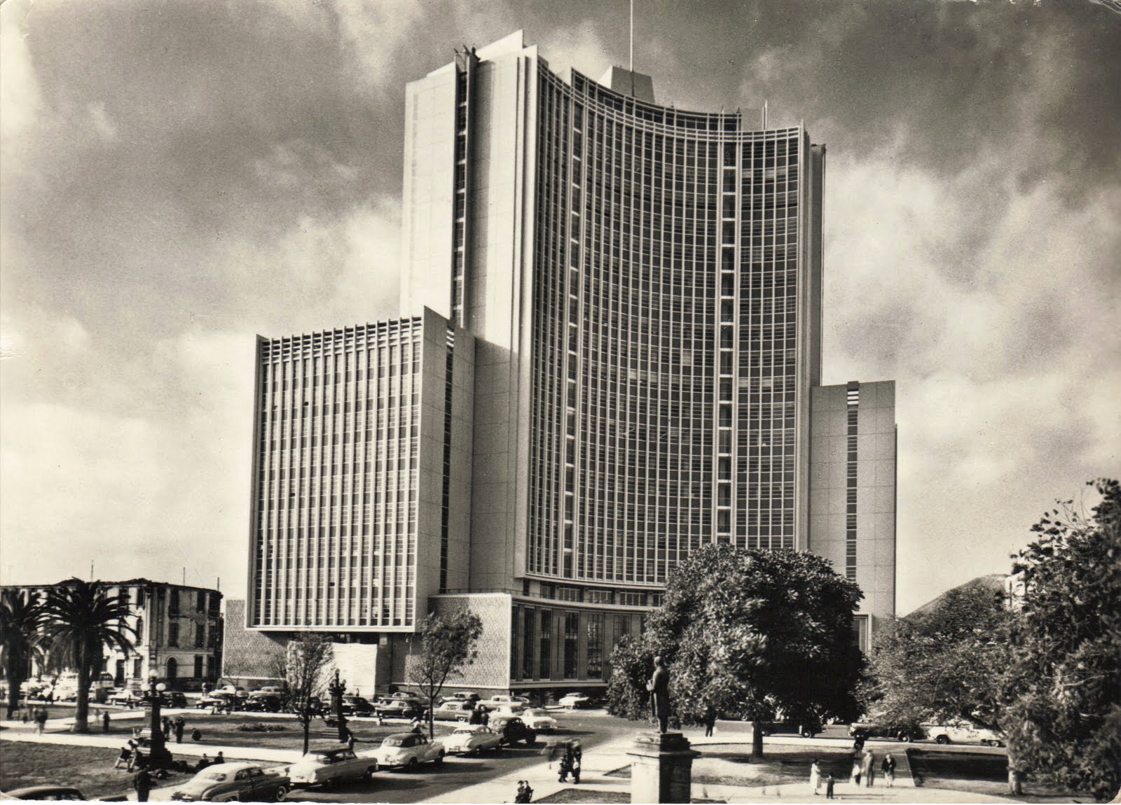 POSTALES INVENTADAS: 637. Lima, Peru. Ministerio de Educacion