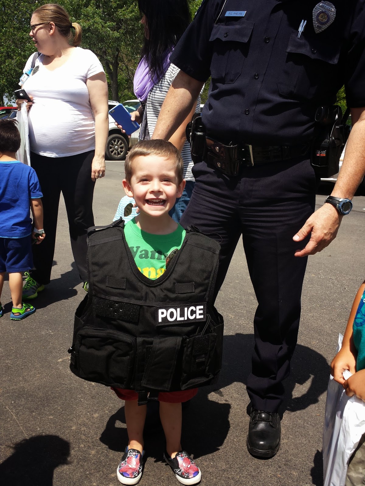Triplets + Toddler: Police Station Field Trip