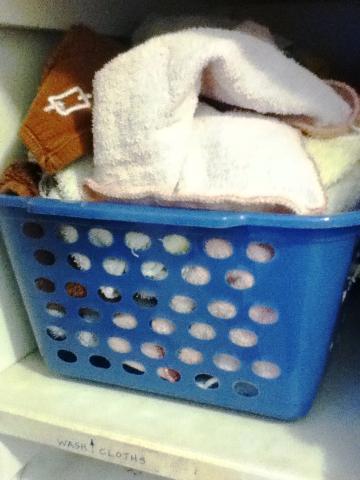 Come, Weary Moms!: Organizing and Laundering Your Linens