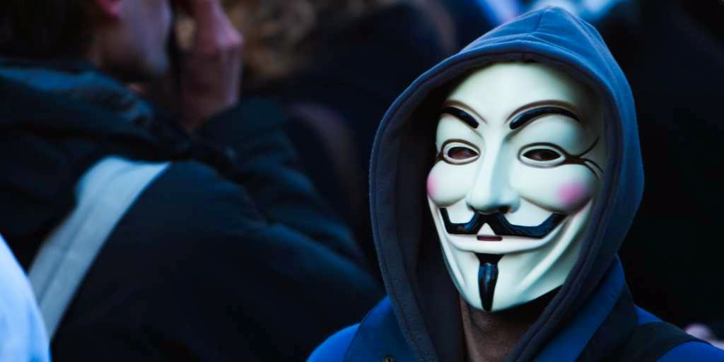 Caught in the Net: Anonymous: we are legion