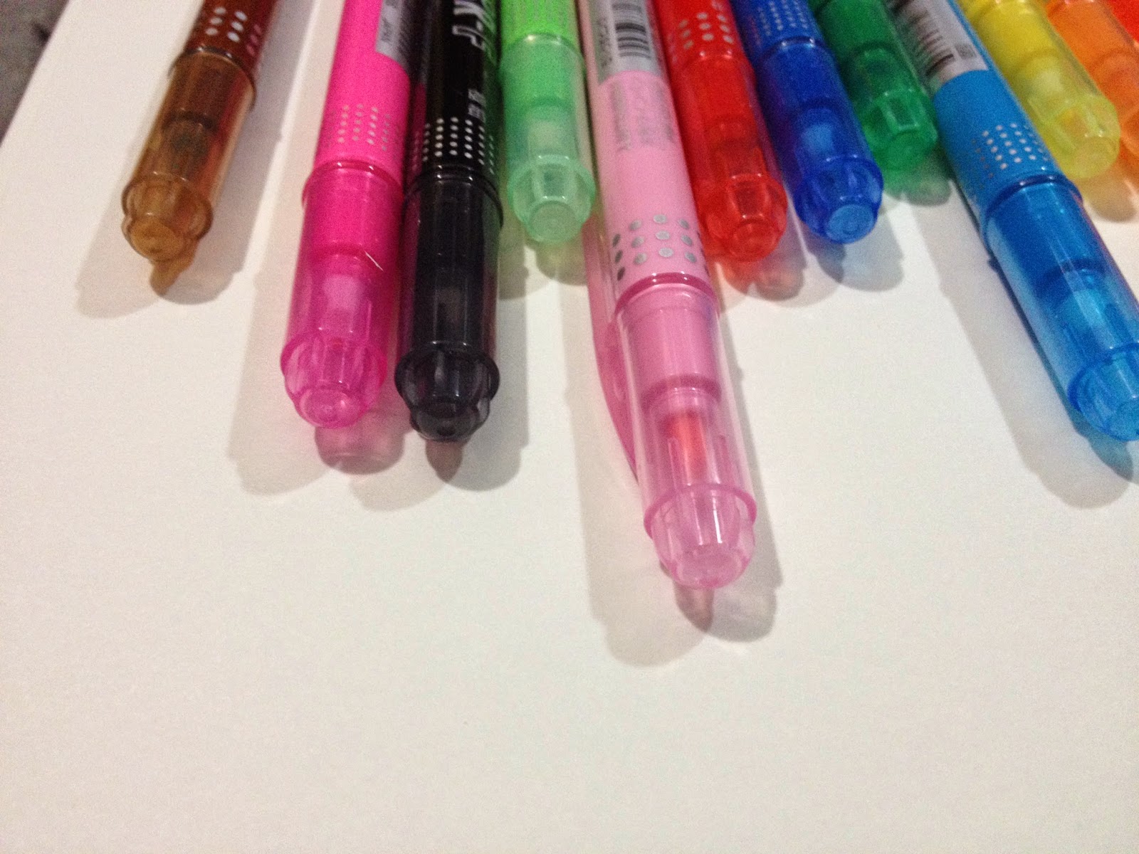 Fude Pen Review: Uni Mitsubishi Pure Color-F Double-Sided Sign Pen