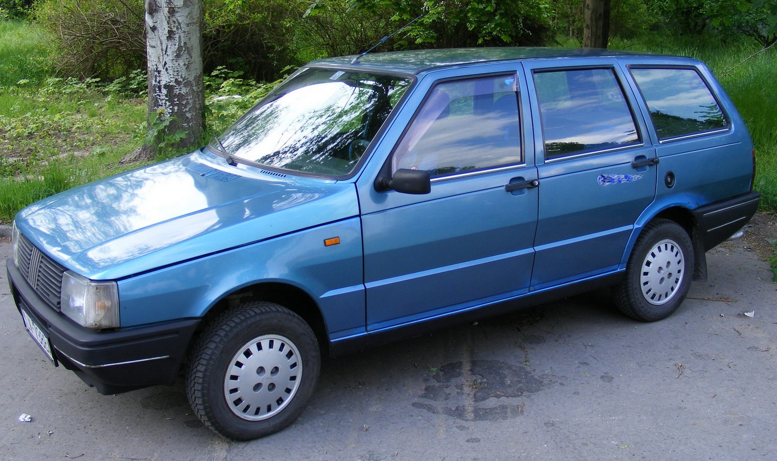 "Aquel tiempo de mi infancia": Fiat Duna Weekend...