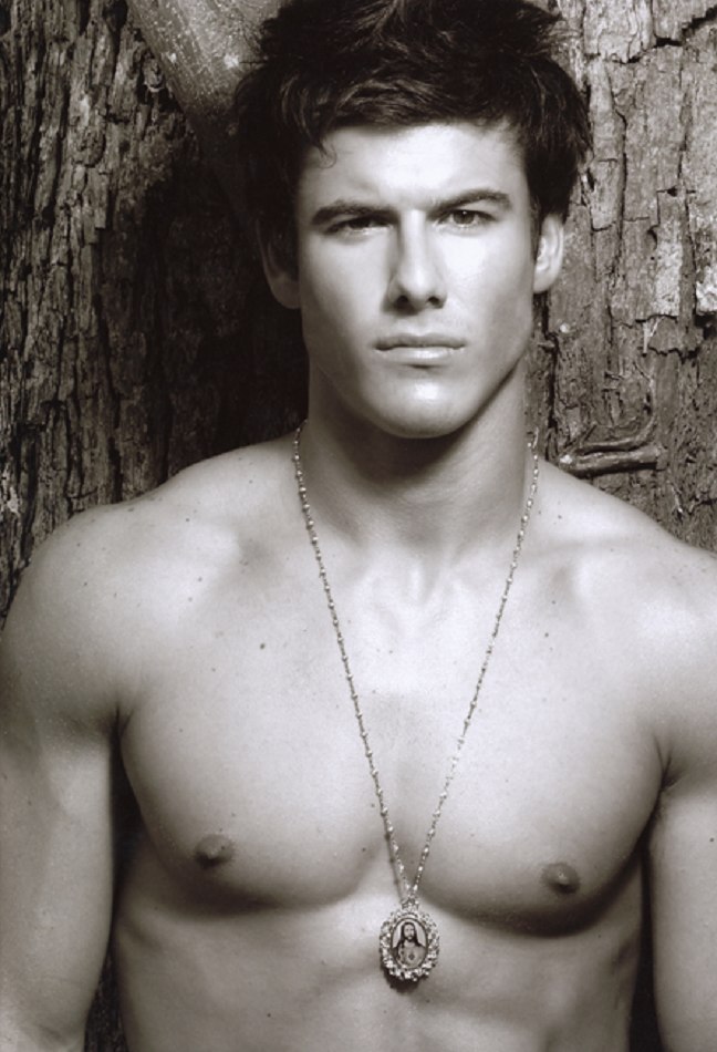 L'Homme du Jour: LUCAS BERNARDINI