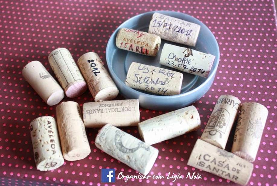 Organizar com Ligia Noia: Guardar Rolhas num Frasco
