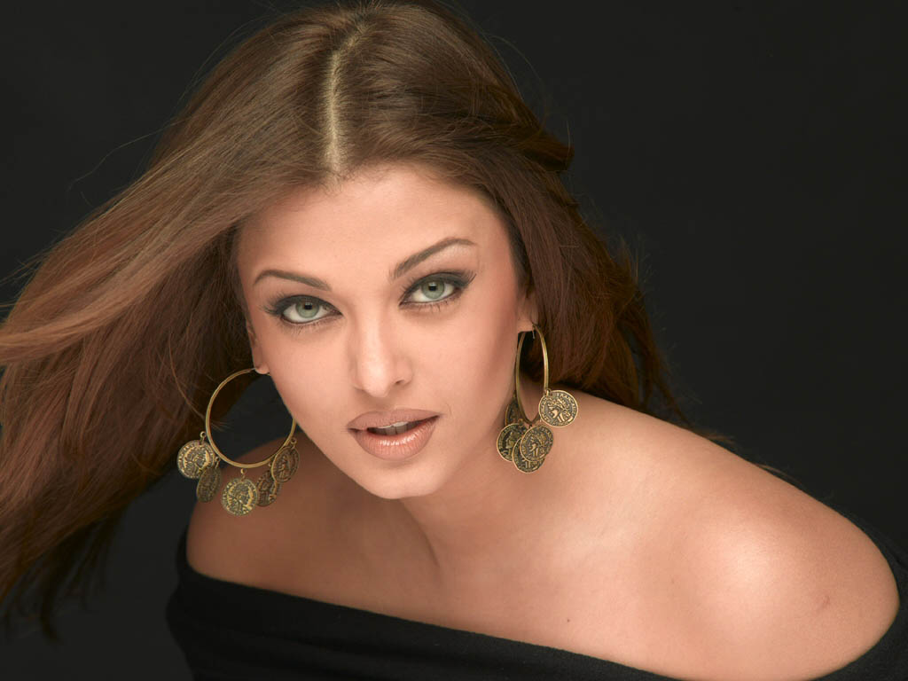 how to do aishwarya like eyes make up: hey!!love aish eyes . i have a ...