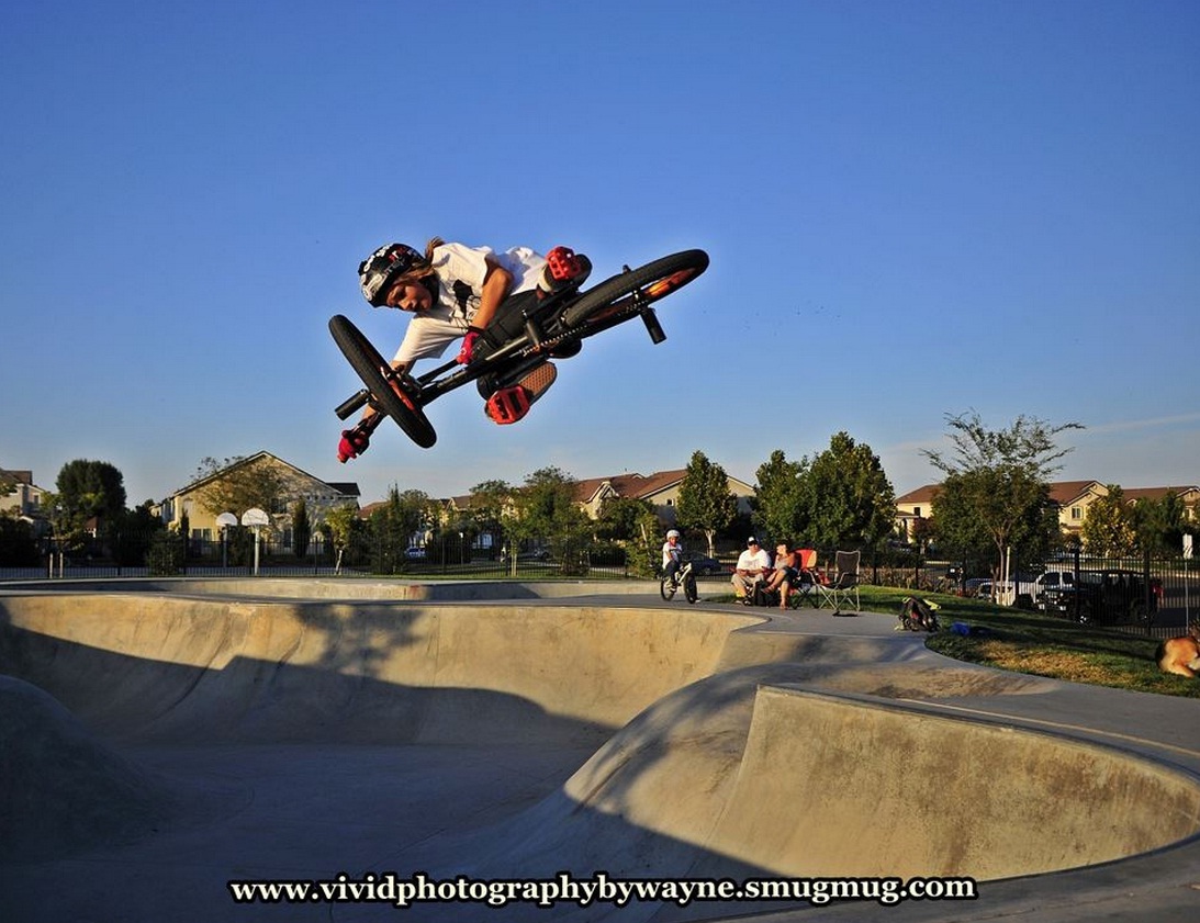 The Bay BMX: Cult,Vans,Protec,Fox,Lil' Mikey's Bees Wax Team Rider ...