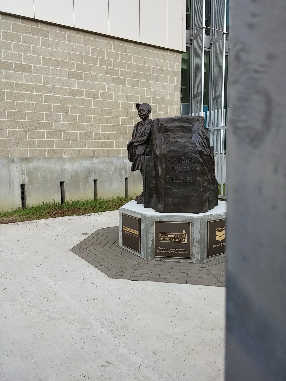 Roadhouse 4 Us: Ruby Bridges and William Frantz Elementary School