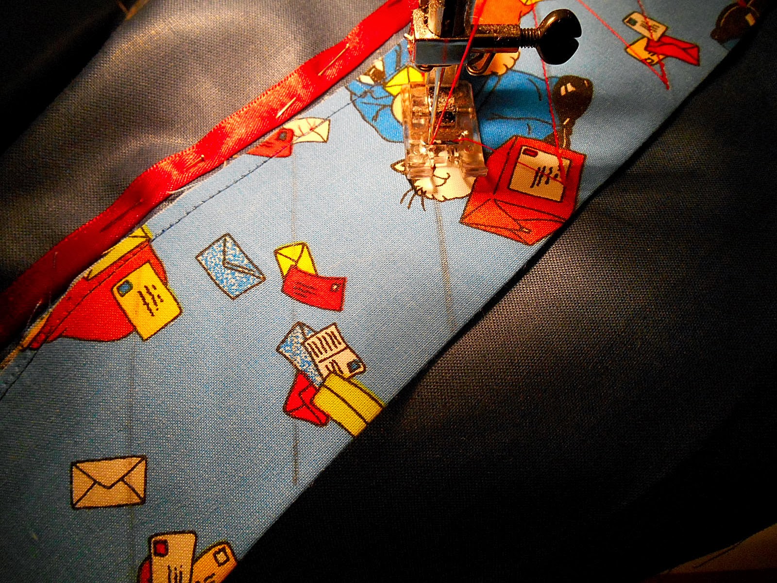 handmade by eva rose: Postman Pat Vintage Fabric - Kids Art Bag Tutorial