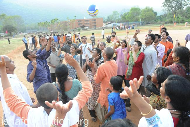 Everything that is happening at Isha Ashram ~ Life after joining Isha Yoga