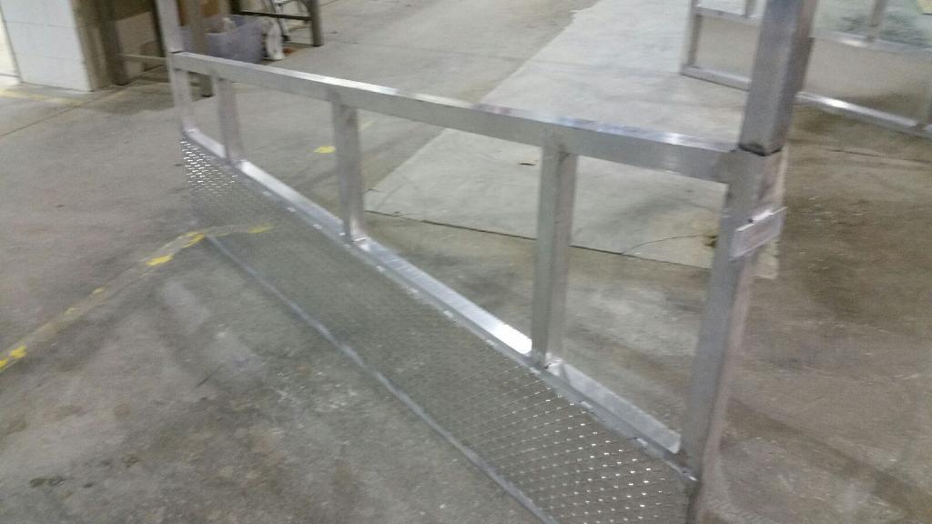 MITTAG Blog: Aluminum Stall Dividers and Chutes