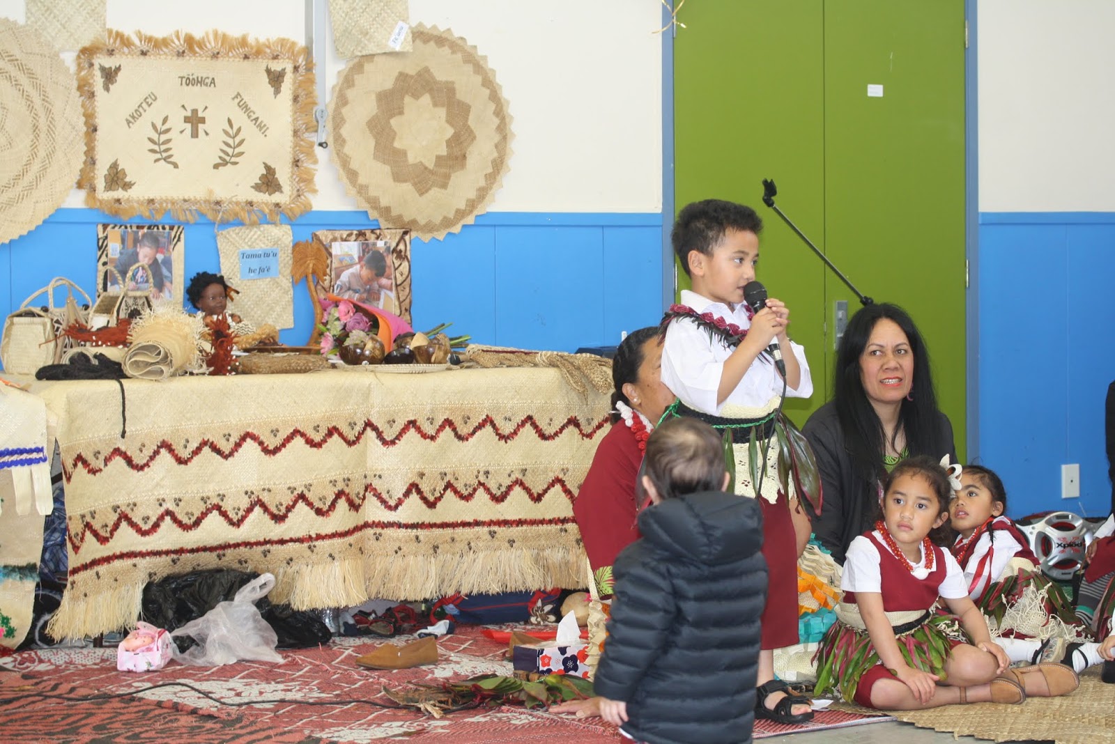 'Elenoa's thoughts of creativity...: Tongan Language Week