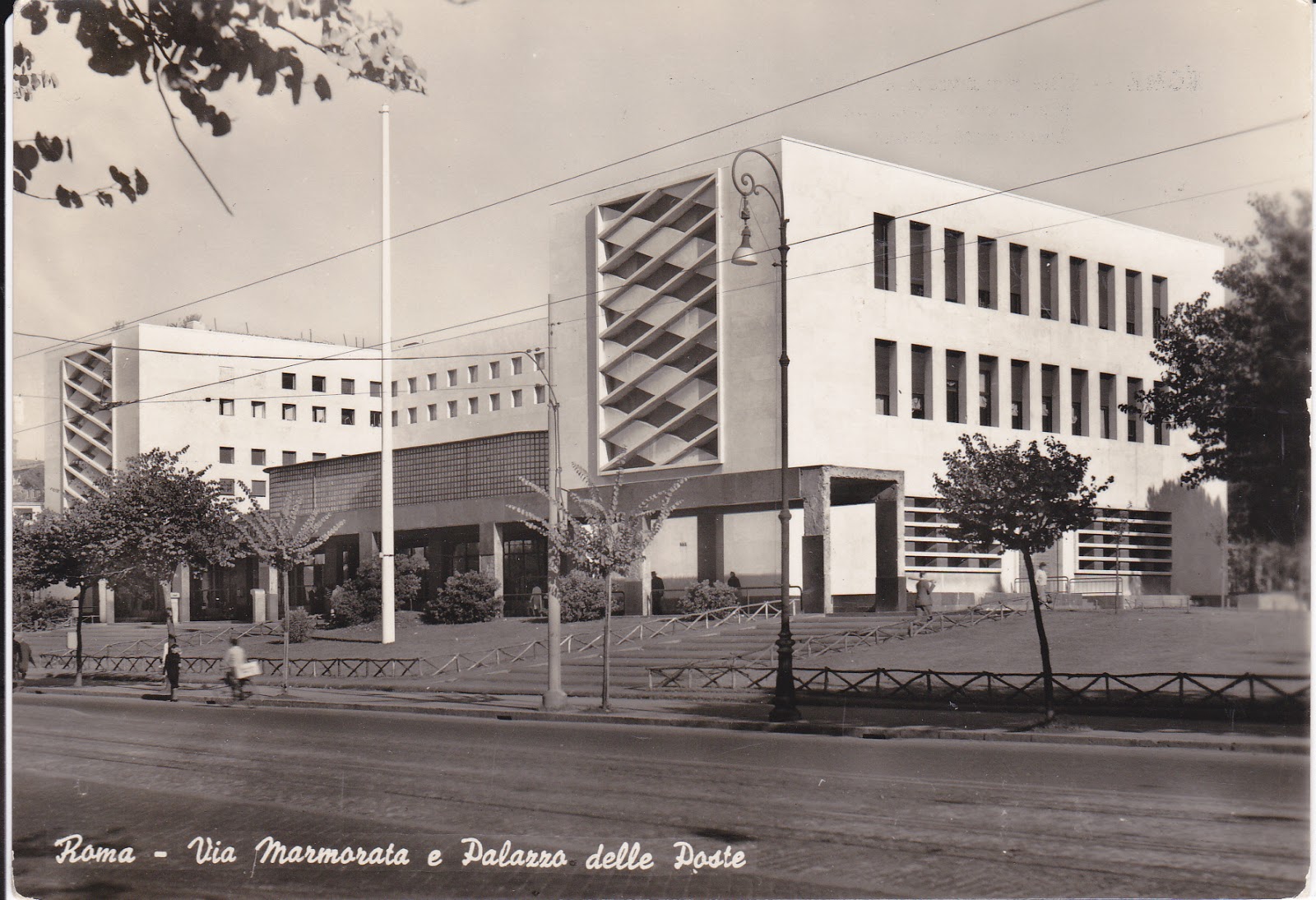 POSTALES INVENTADAS: 930. Roma. Via Marmorata e Palazzo delle Poste