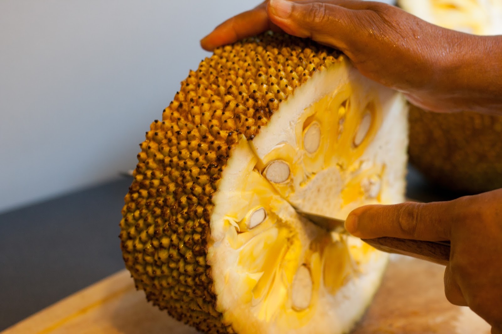 Cardamom Kitchen: Slice and Dice: Jackfruit