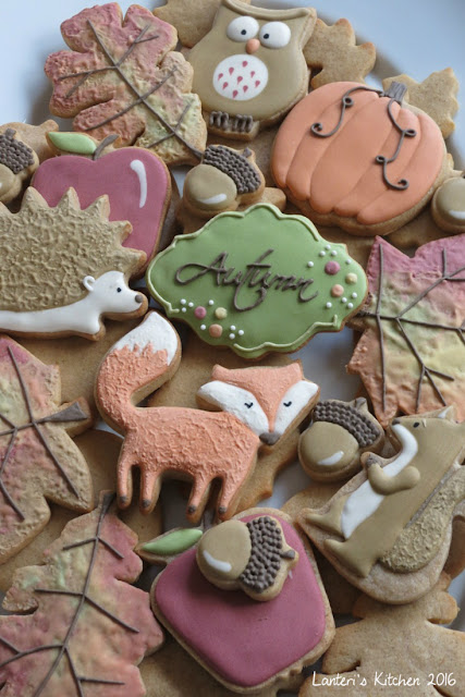 Lanteri's Kitchen - Sweet Little Things: Autumn Biscuits