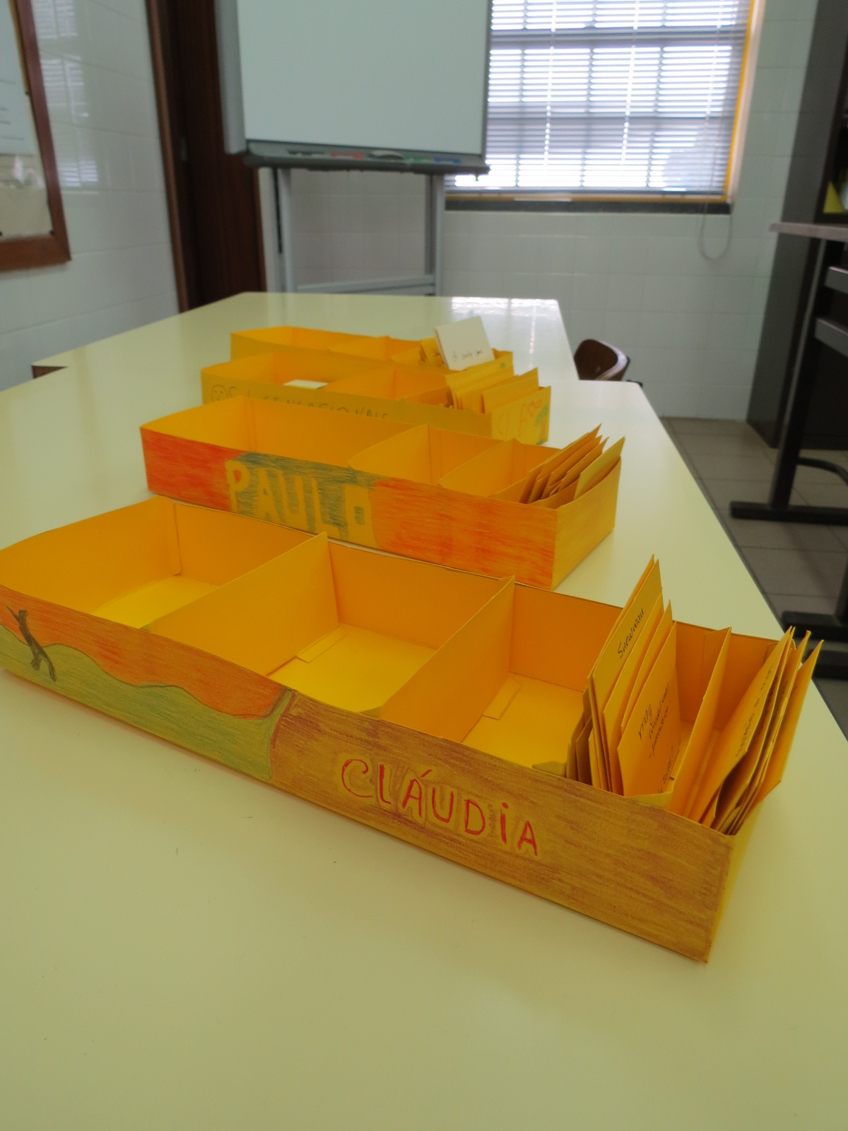 Saskia in Corvo: 9° - Lernkartei (vocabulary - box)