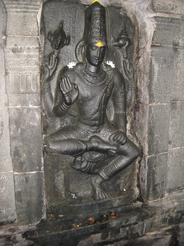 Tamilnadu Tourism: Jalanatheeswarar Temple, Thakkolam – The Temple