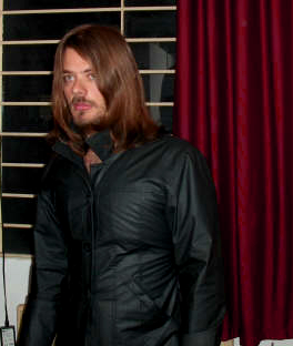 La ragazza di Piero Armenti e "los hermanitos": una fiaba moderna