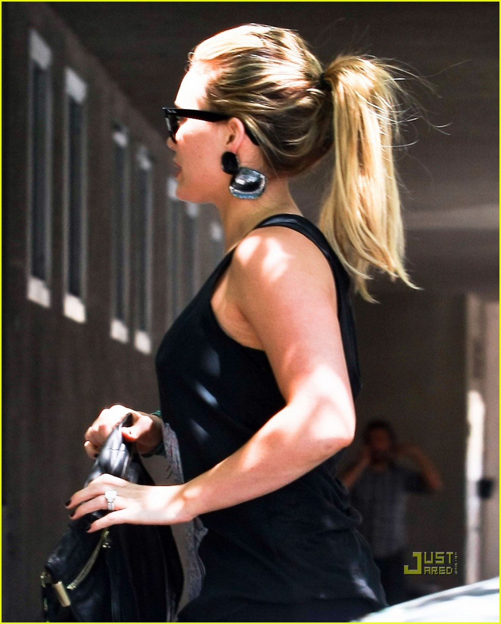 Hilary Duff News and Pictures: July 17, 2011