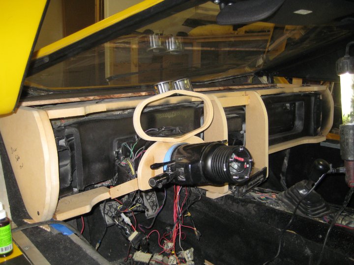 TOP AUTO CUSTOMIZATION : CLIENTS LAMBORGHINI COUNTACH CUSTOM DASH AND ...