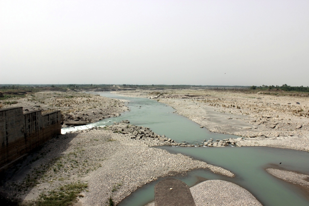 Climber & Explorer: Hathnikund Barrage in Haryana