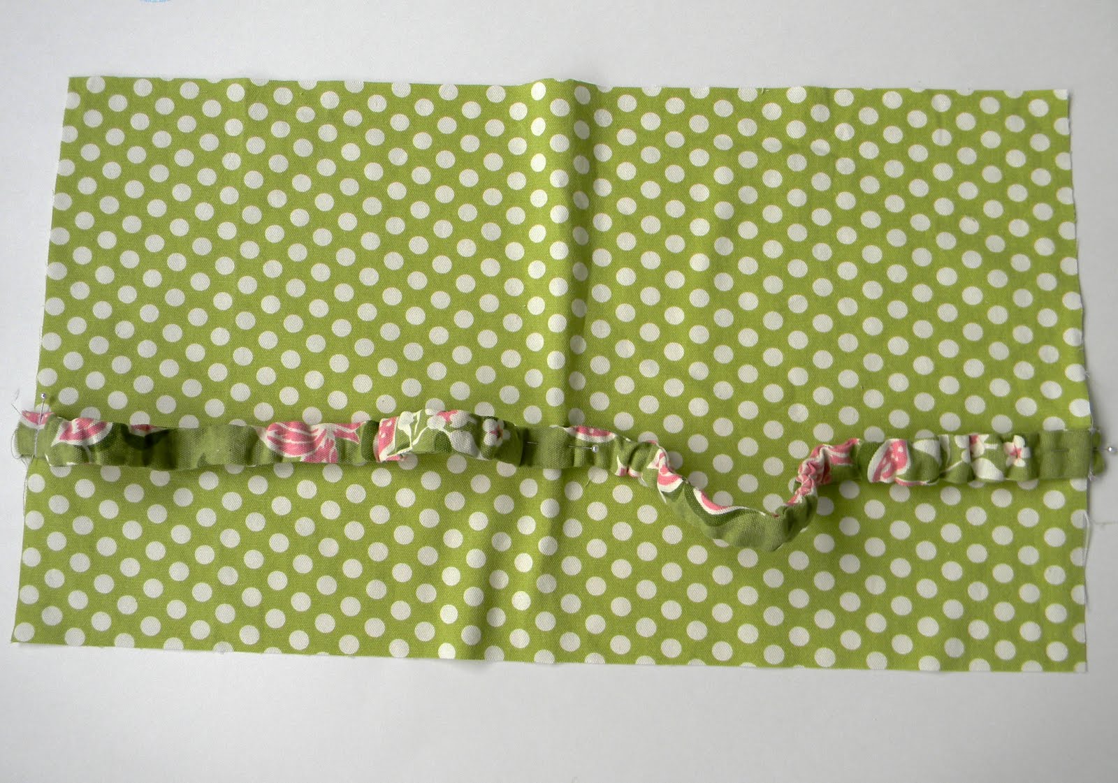 Fat Quarter Friday {The Beach Comber Bag Tutorial}