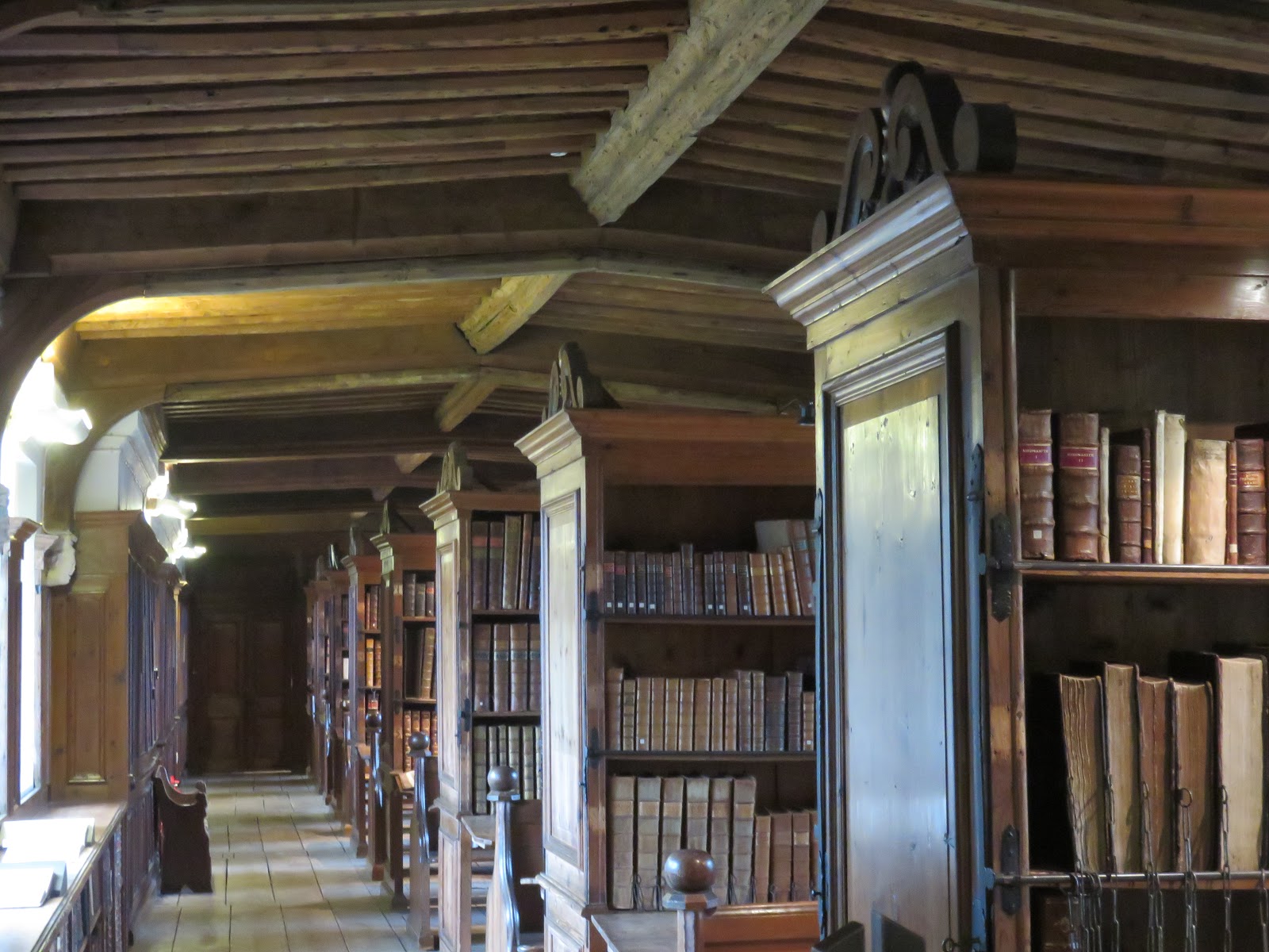 Margo's Musings: Chained Library Tour, Wells Cathedral