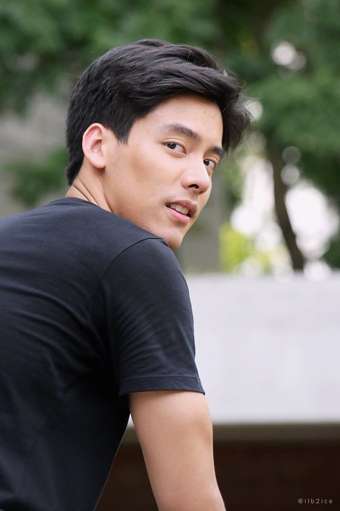 JujuWorld: PROFIL DAN FAKTA TAE DARVID KREEPOLRERK (เต้ ดาวิชญ์ กรีพลฤกษ์)