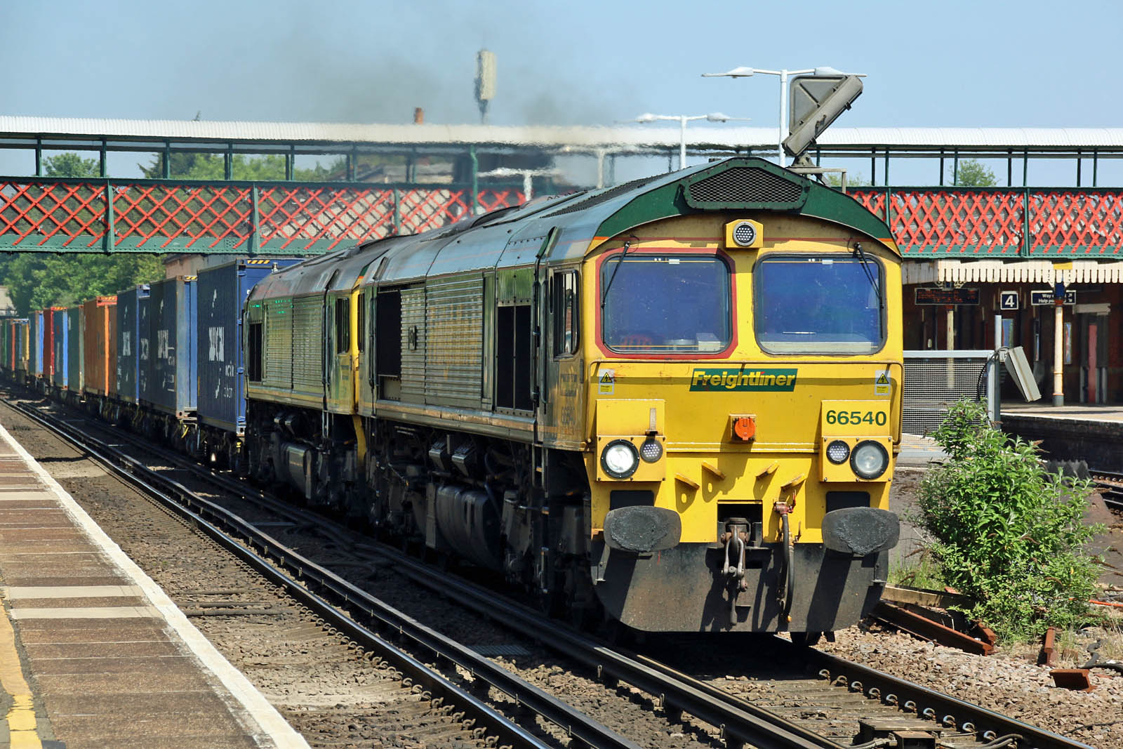 47s and other Classic Power at Southampton: Freightliner Class 66 - new ...