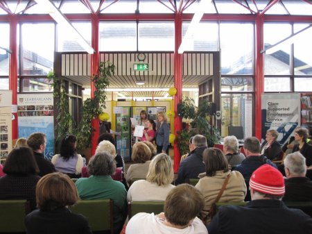 Clare County Library Blog: Minister O’Sullivan presents FETAC Awards at ...