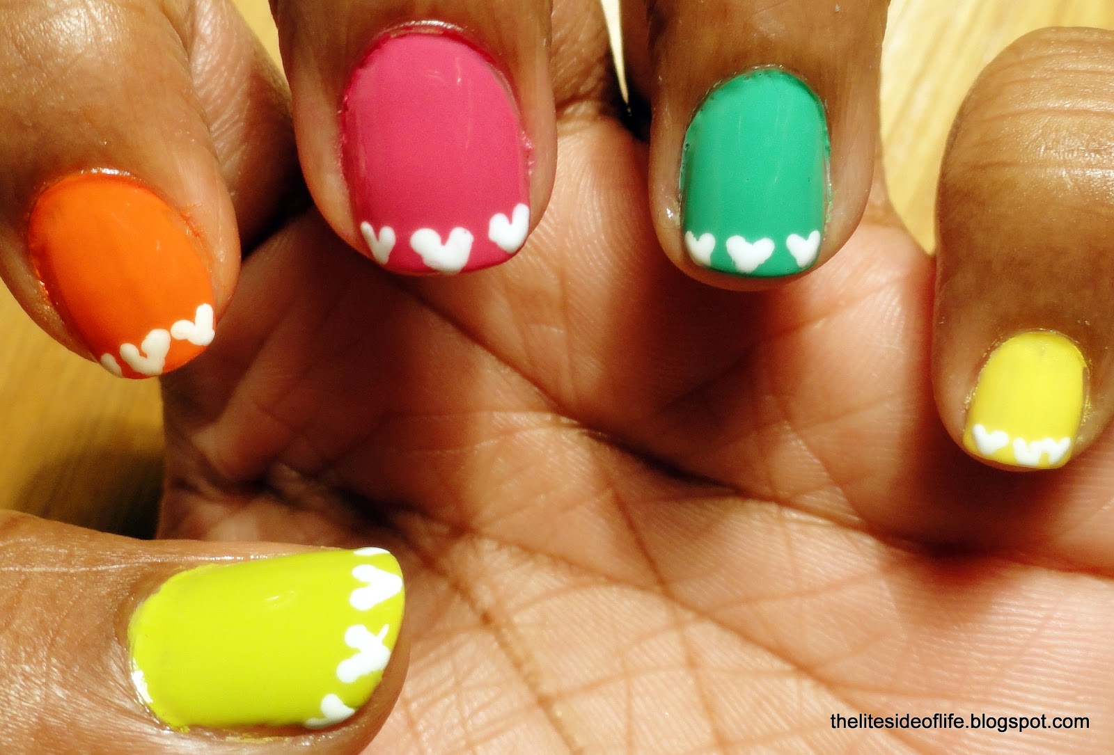 The Lite Side of Life: Mani Monday: Girls of Summer Mani