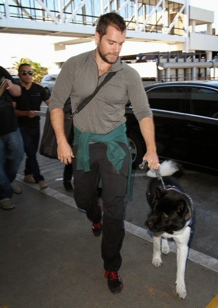 Henry Cavill News: Goodbye Superman: Henry & Kal Fly Out Of Los Angeles