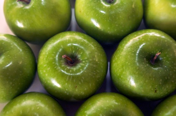 The Apple Pi #OneMoreBite - Planet of the Sanquon