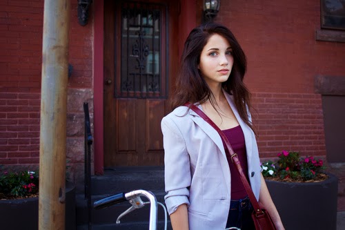 Calvin's Canadian Cave of Coolness: Model Behavior - Emily Rudd