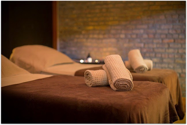 The Dawson Spa Review: Voya Organic Illuminating Facial | elenyta ...