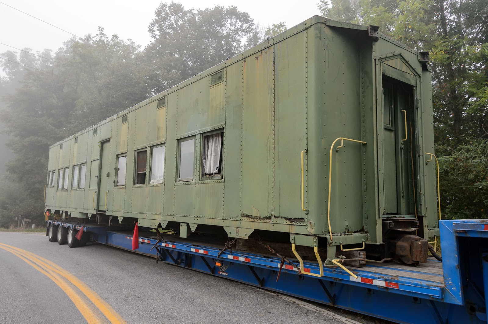 Bubba's Garage: Moving a WWII Pullman Troop Sleeper Car