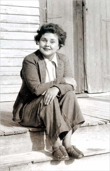 Widower's Tango: Six Poets: Elizabeth Bishop