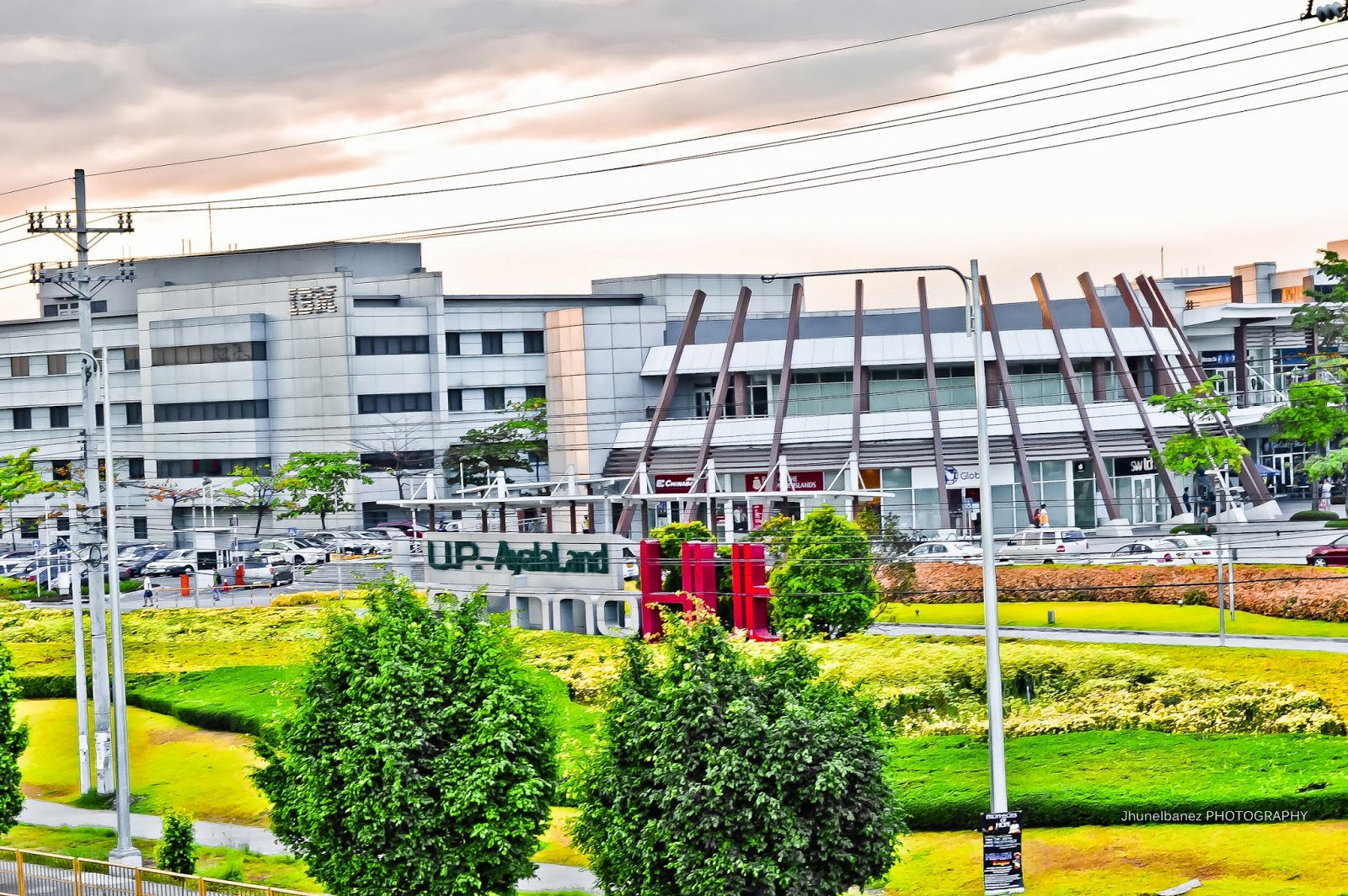 I travel, I learn, I live...: UP TechnoHub