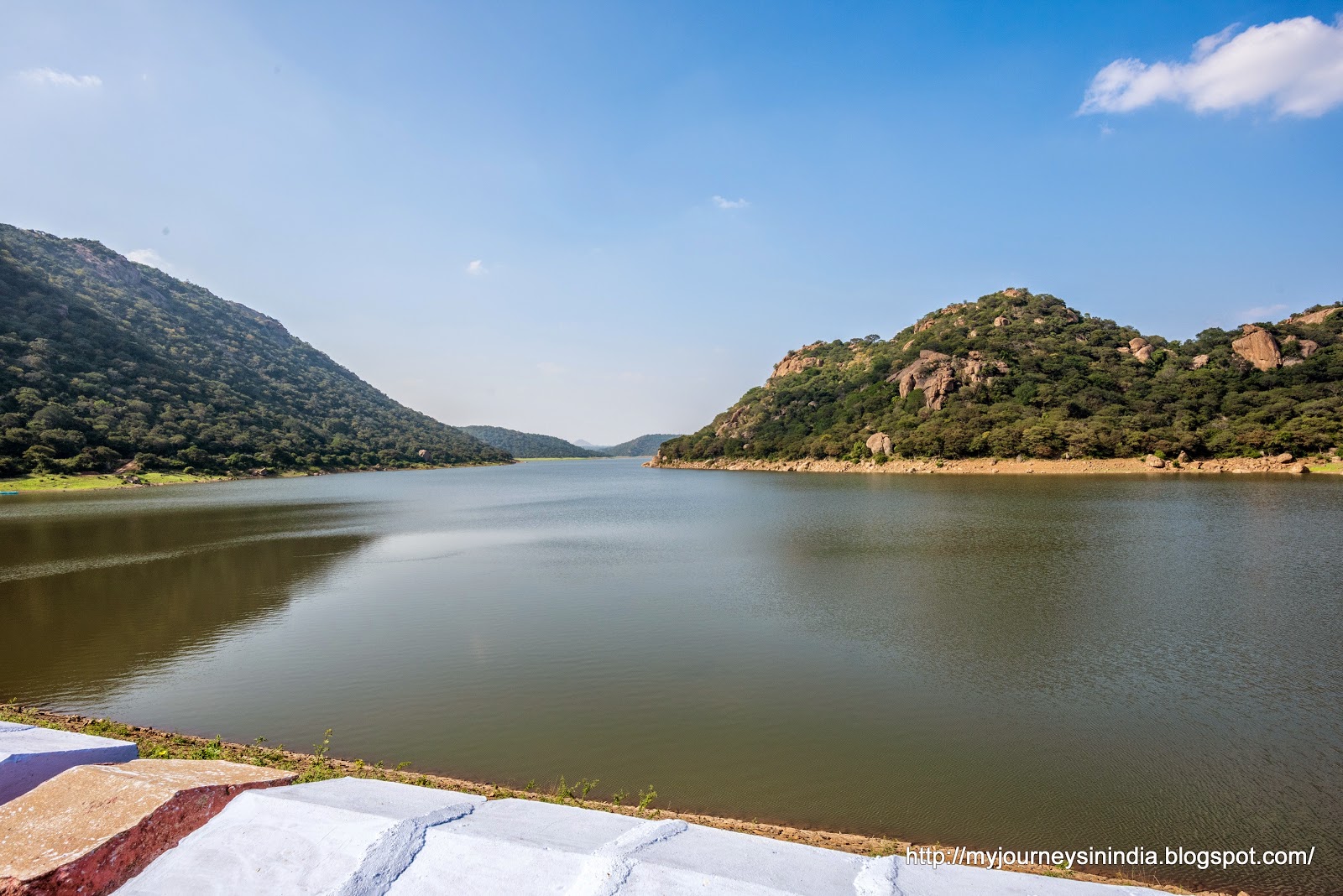 My Journeys In India: Panchapalli Dam Near Hosur and Cattle Egret Fight